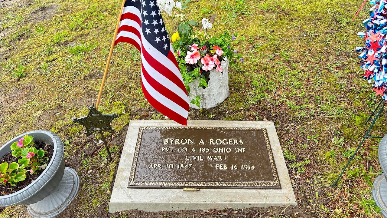 Headstone dedication to a Fife Lake Civil War Veteran, Byron Rogers ...