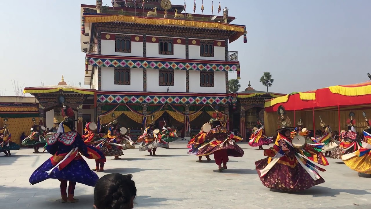 Black Hat dance at Bhutan Temple in Bodhgaya - YouTube