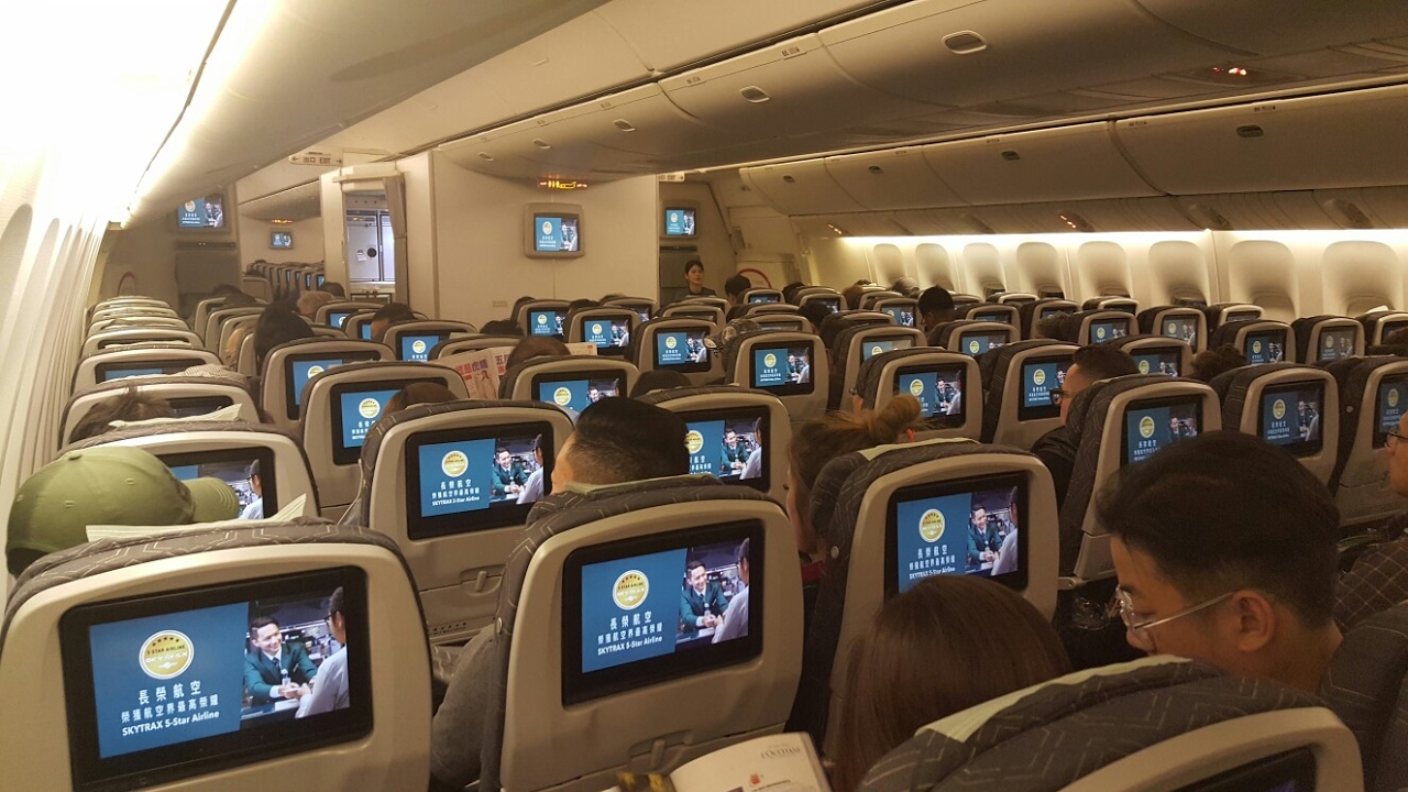 Como son los aviones internacionales EVA AIR first class y economy ...