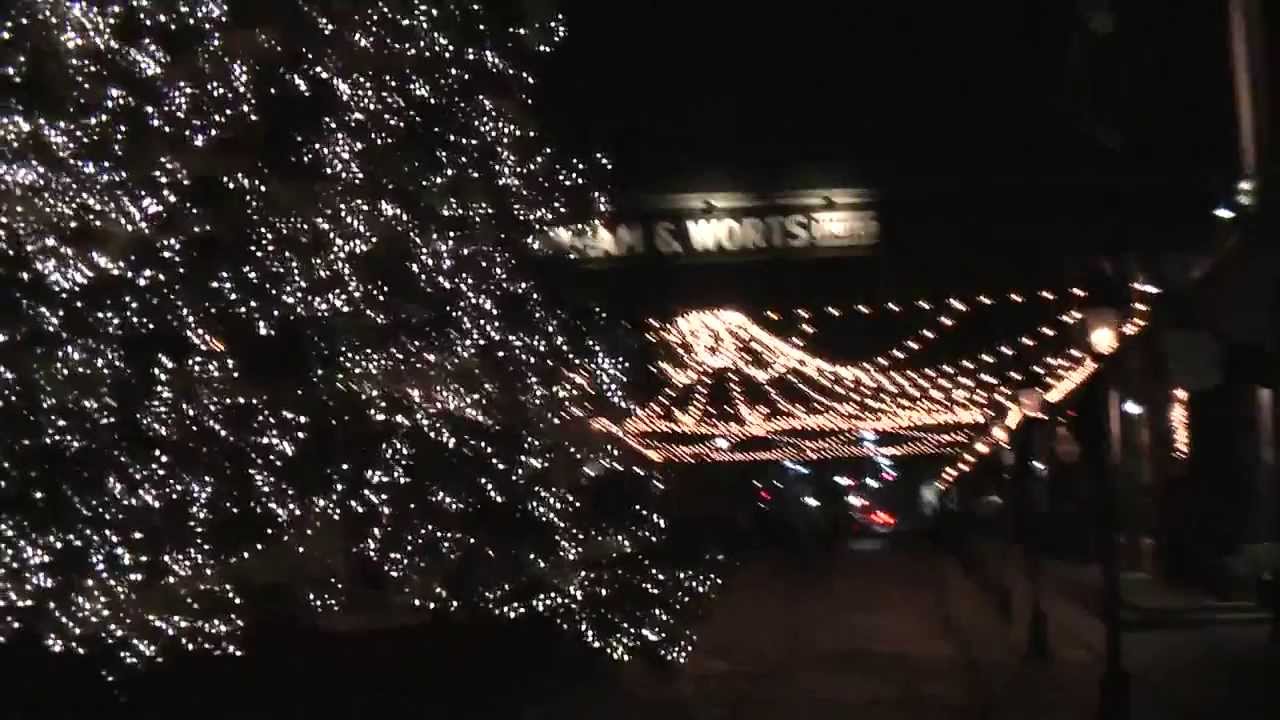 Christmas Tree at Toronto Distillery District (December, 2013) - YouTube