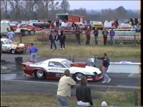 Quick 8 Pro Mod Race Farmington Winter 1991 - YouTube