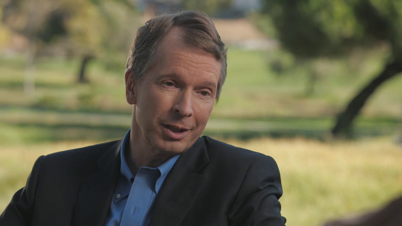Donald Hoffman - Does Evolutionary Psychology Explain Mind? - YouTube
