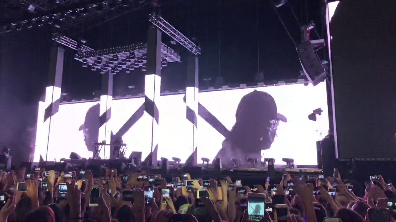 Paulo Londra - Intro/Homerun - Buenos Aires - 2/11/2019 - YouTube