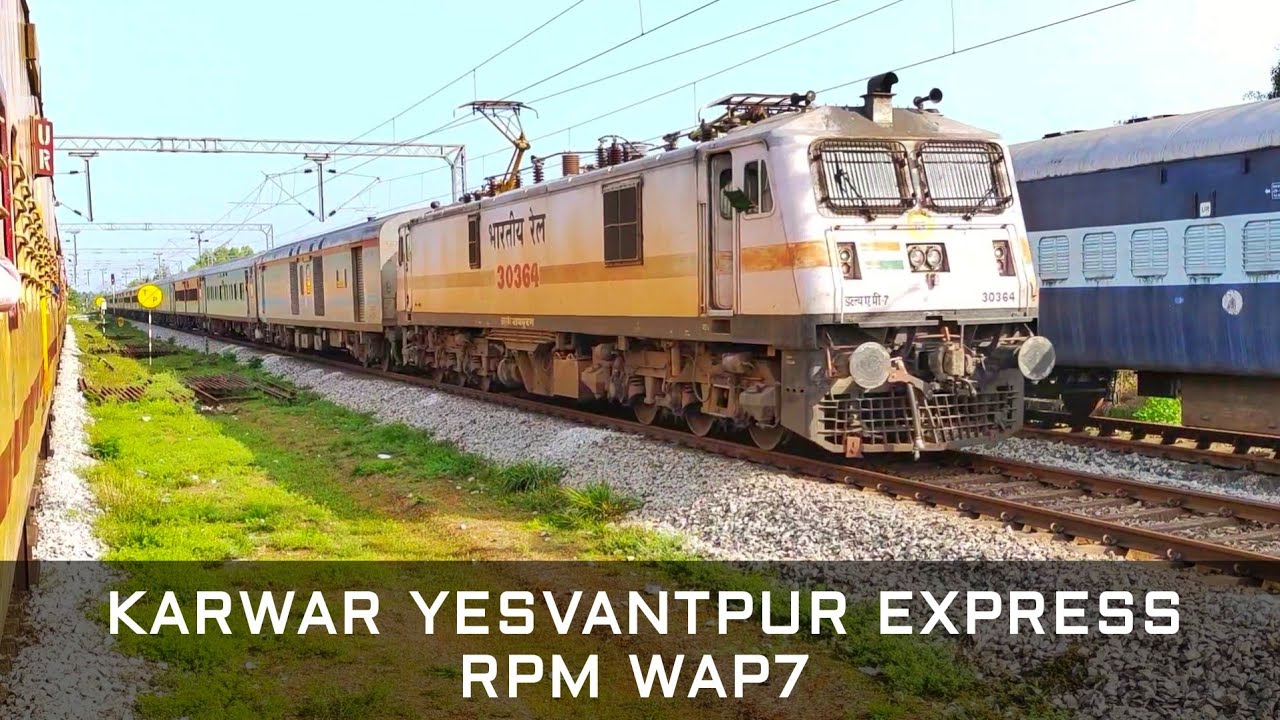 16516 Karwar Yesvantpur Express | WAP7 in Konkan | Crossing 06602 ...