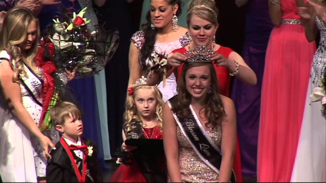 Crowning of Blossom Pageant Queen - YouTube