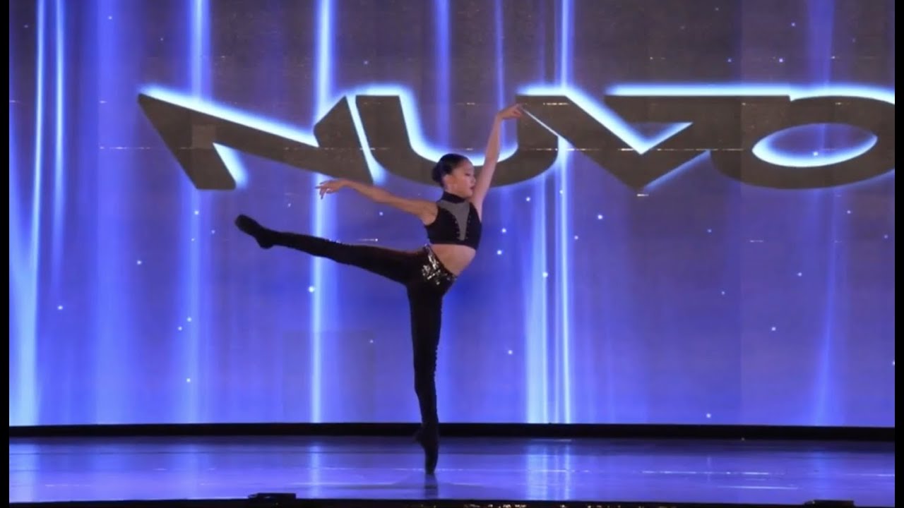 Crystal Huang - Best Dancer Performance NUVO Glendale 2022 - YouTube