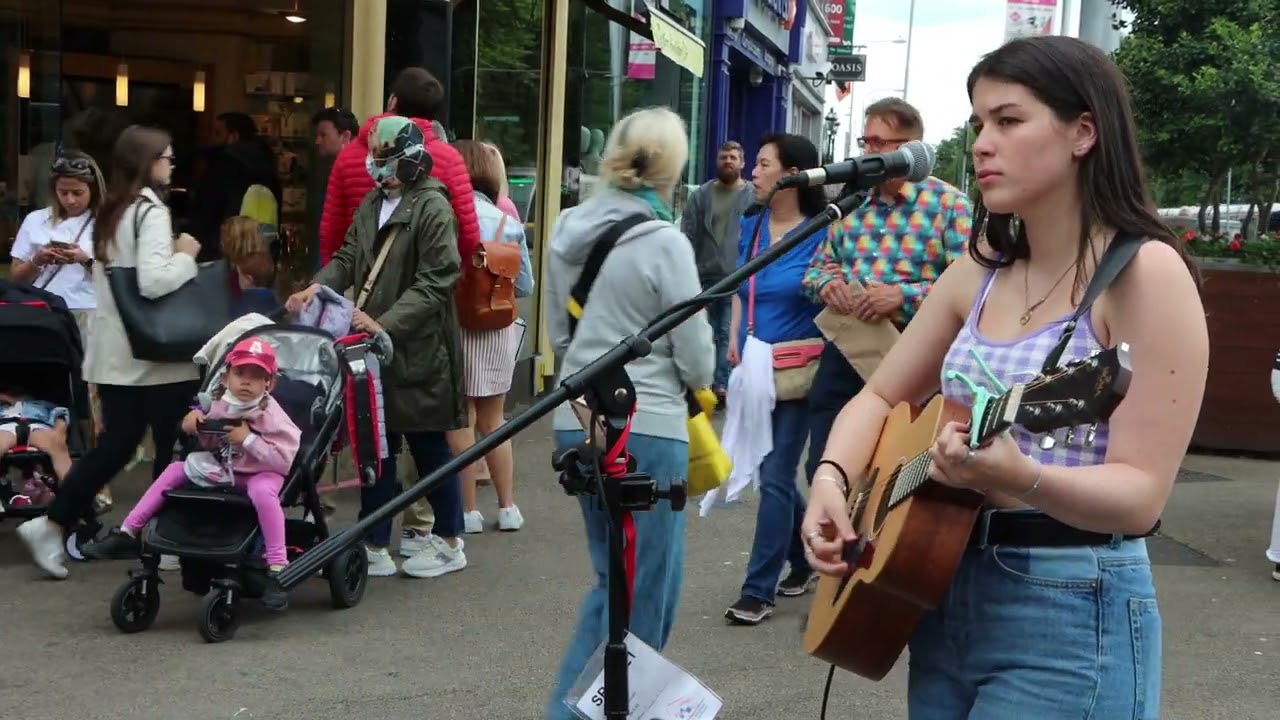 Leah Moran Live Cover of A thousand Years one of those Awesome moments ...