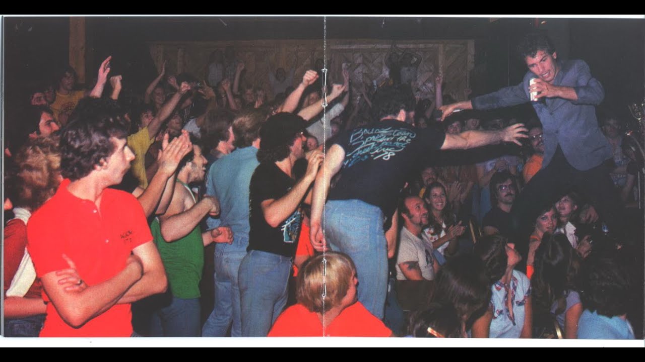 Bruce Springsteen - 12/21/75 Toronto Live Concert - YouTube