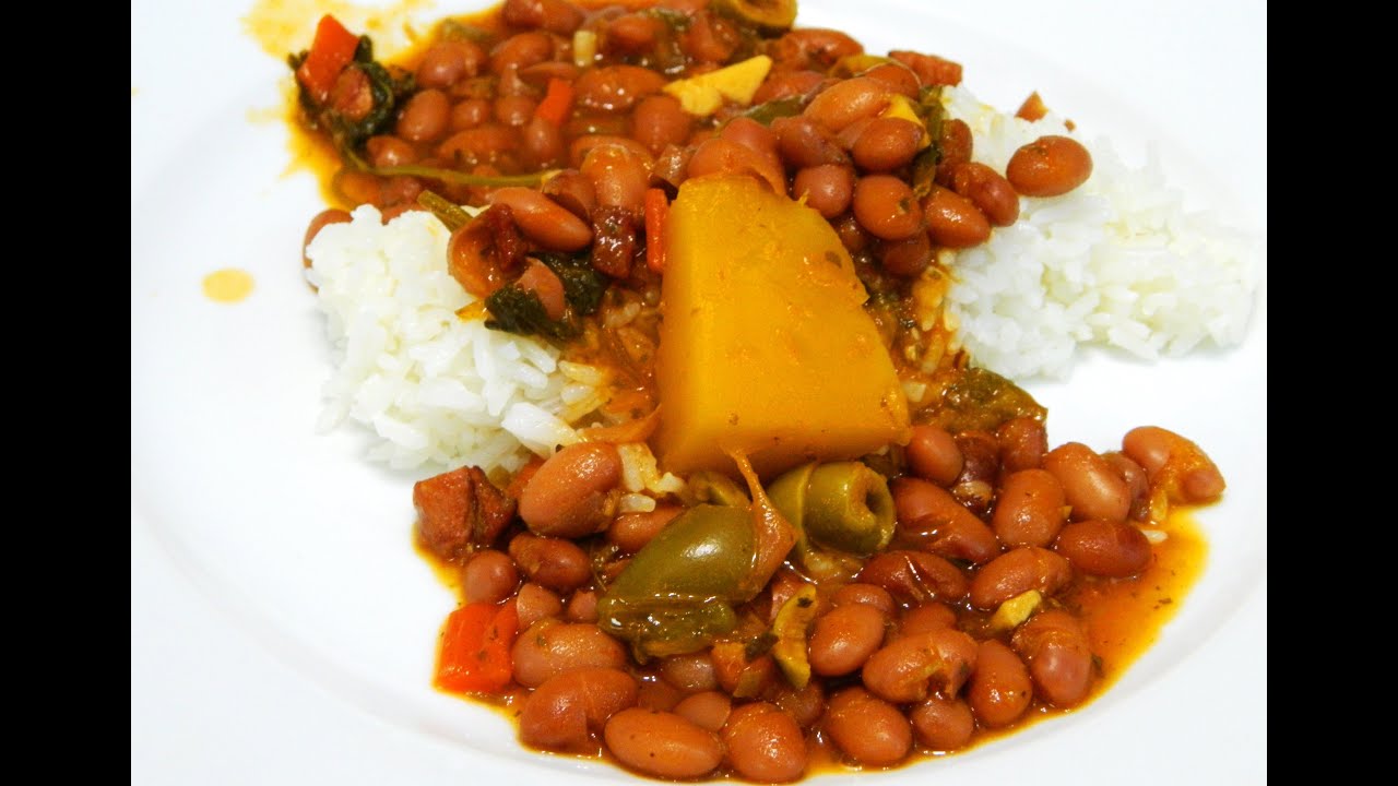 Boricua Style Habichuelas Guisadas Frescas (Stewed beans from Scratch ...