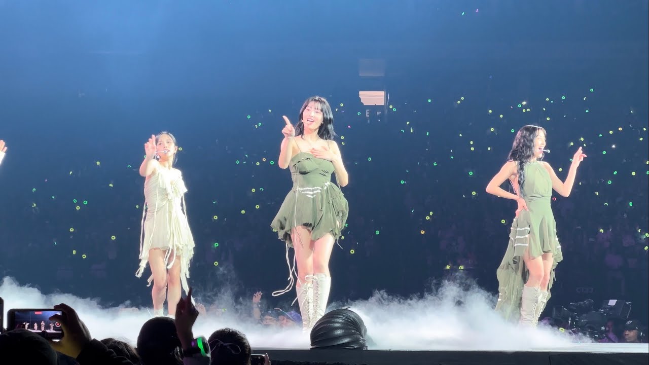 Twice - FANCY live @ Allegiant Stadium Las Vegas, NV 3/16/24 - YouTube