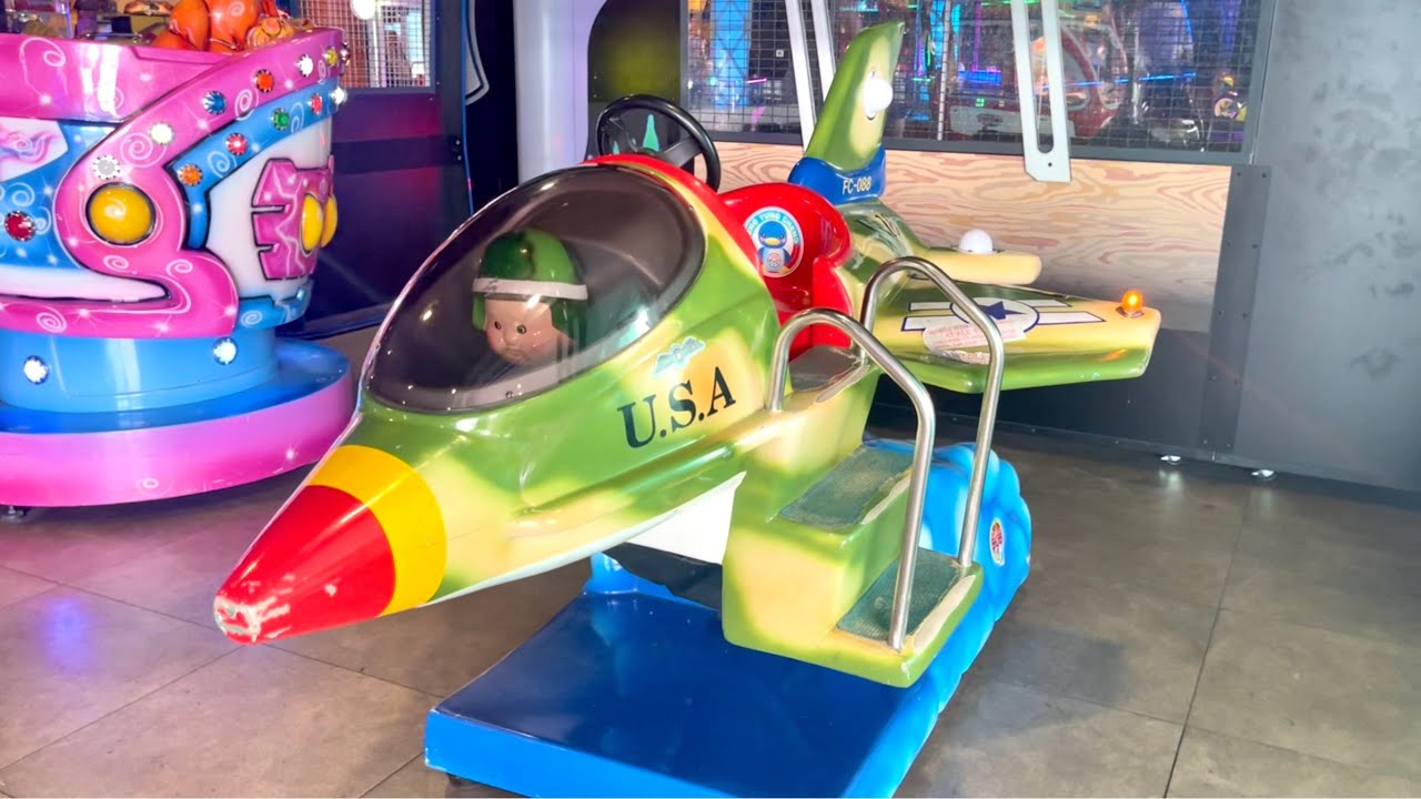 Feng Yung Cheng Fighter Plane Aeroplane Coin Operated Kiddie Ride - YouTube