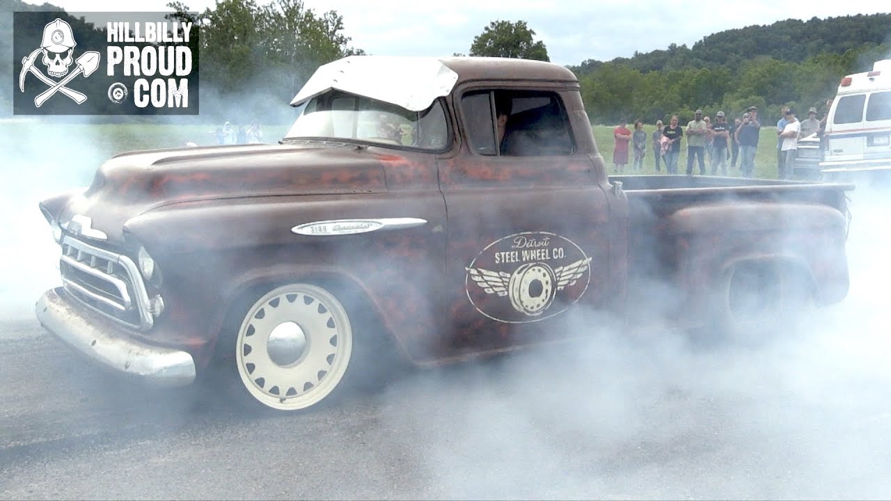 Burnout Contest Lewis Co Mud Bog July 9, 2022 - YouTube