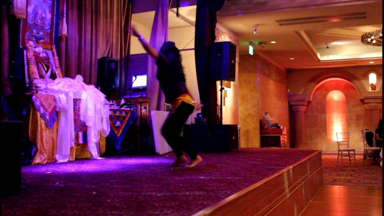 MIng Kipa's Dance ....Nepali and Hindi Mixed - YouTube