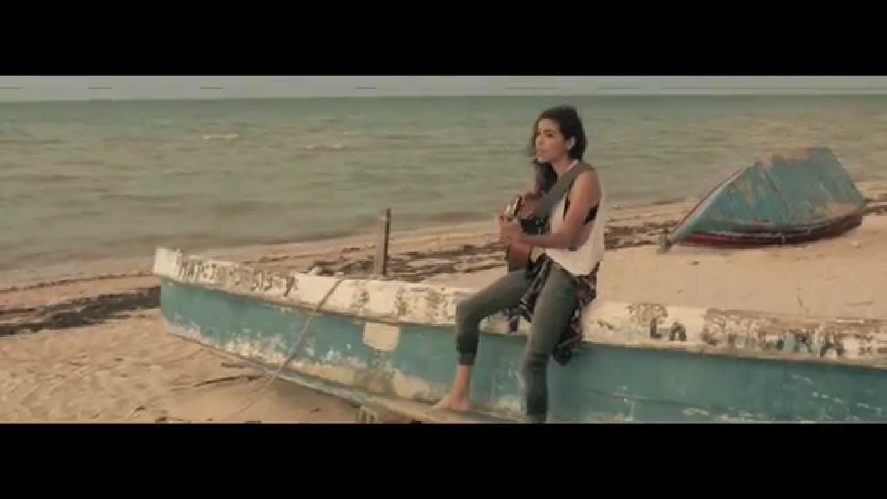 Daniela Calvario - Para Complacerte (TRAILER) - YouTube