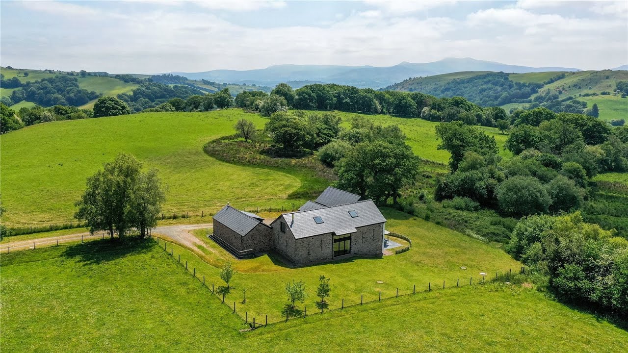 Pontfaen Barn, Brecon, Powys - For Sale - YouTube