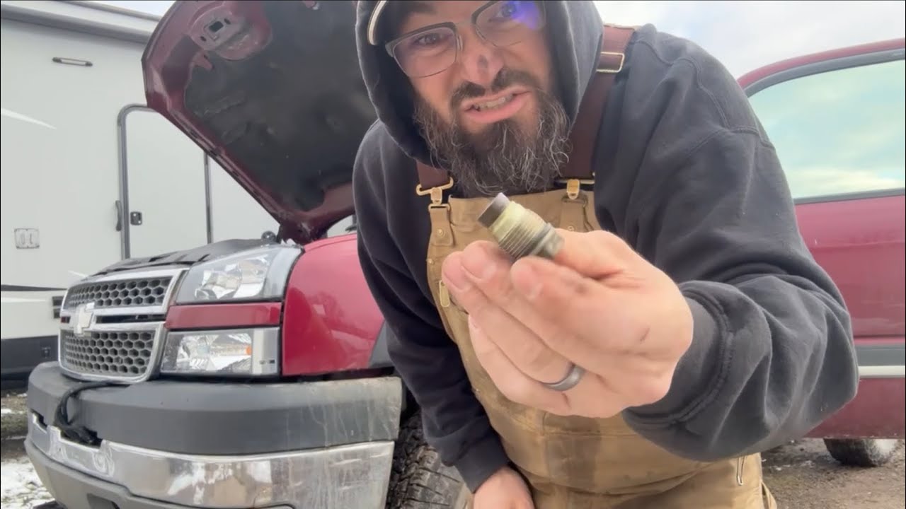 LLY LBZ LMM Duramax 6.6L Fuel Rail Plug Install (It’s not as Easy as ...