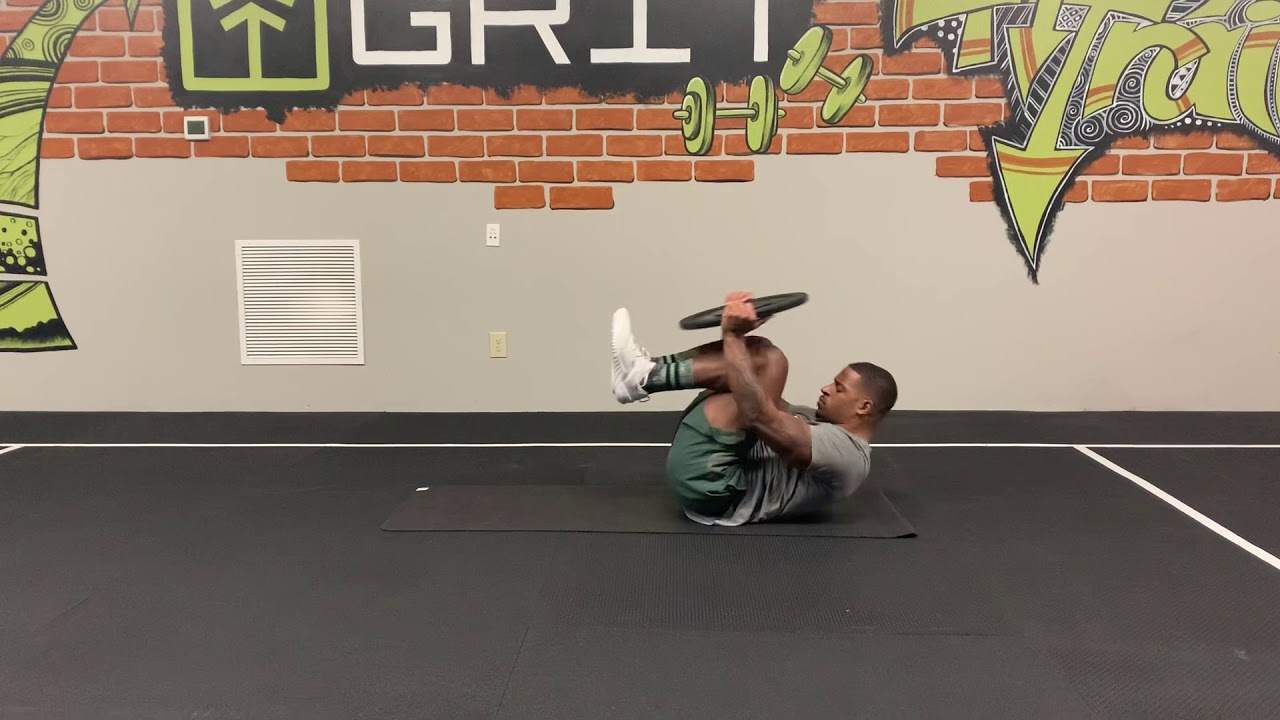 Plate suitcase sit up - YouTube