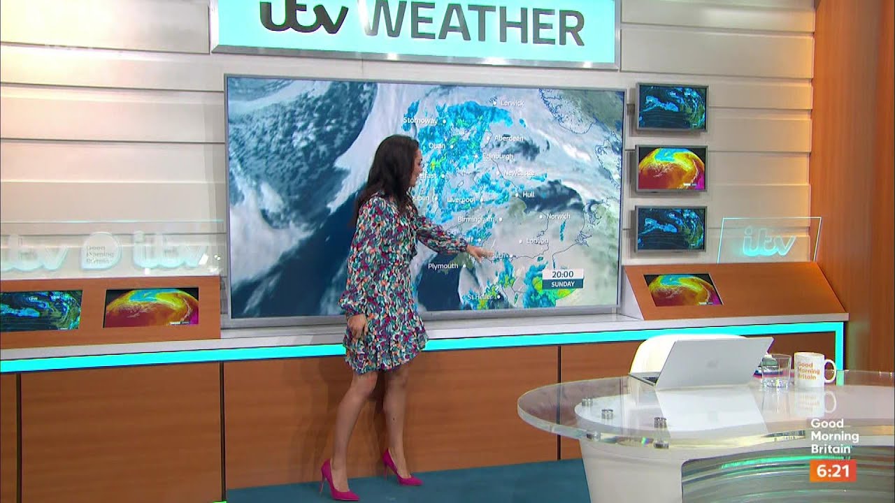 Laura Tobin - GMB Weather 18Sep2023 - YouTube