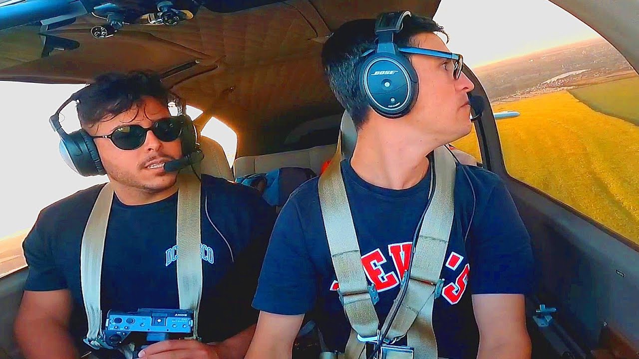 LEVEI O RENATO GARCIA DE AVIAO PRO EVENTO MEIA MILHA DO MURILO GOMES ...