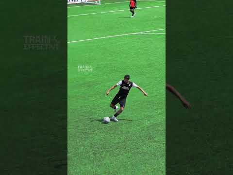 11 year old balling out vs U18s 🤯 - YouTube