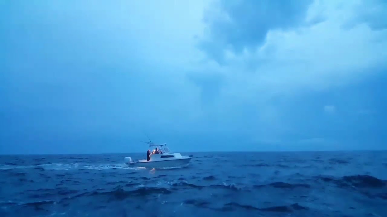 MAKO 238 OFFSHORE - YouTube