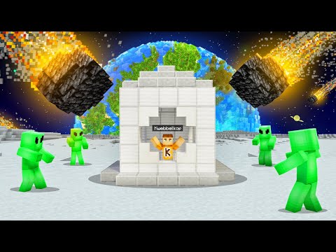 Building The BEST BASE To Survive In SPACE! (Minecraft)