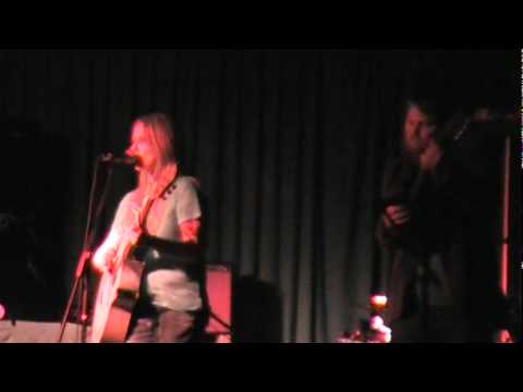 Rachel Stump "Leave It Alone" - YouTube