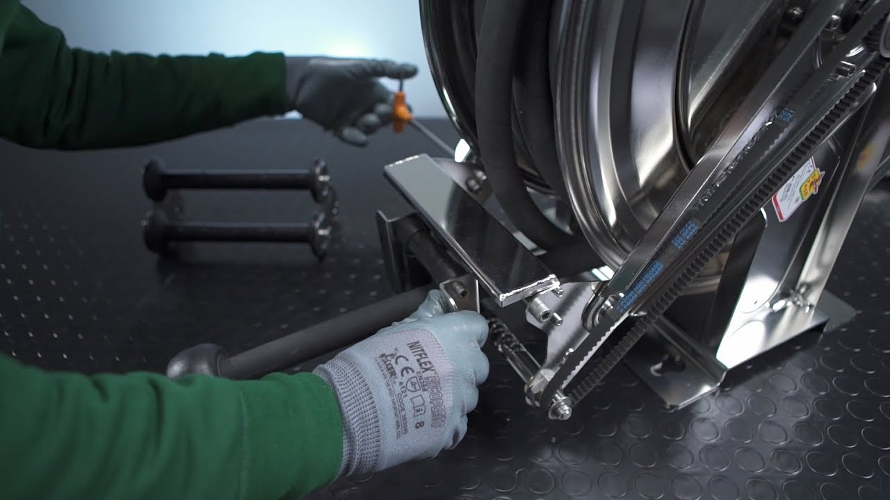 Automatic Hose Guide Tutorial - YouTube