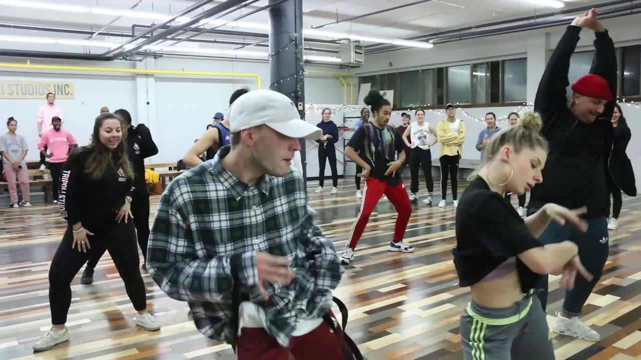 Sarah Steben & Giulia Tripoli Collabo - YouTube