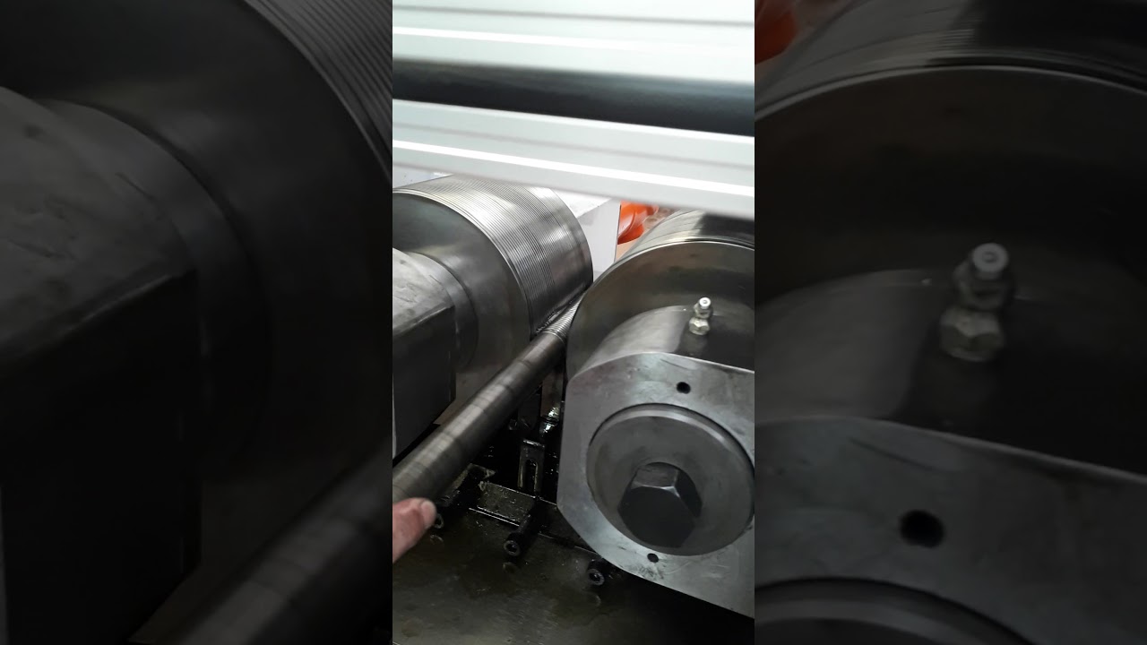 Rosca M30 x 3,5 aço 4140 - YouTube