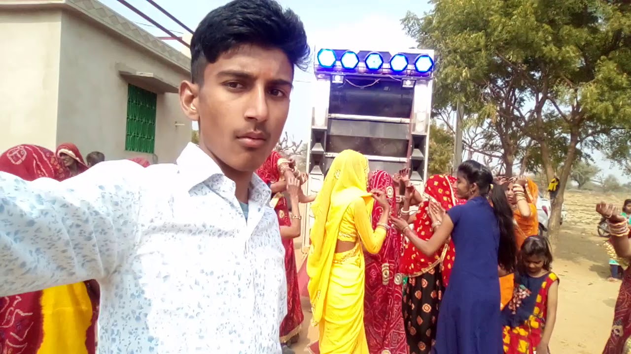 Full song ले lunyo ले Dj balaji - YouTube