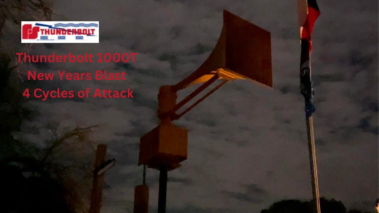 New Years Blast, 4 Cycle of Attack, Thunderbolt 1000T. - YouTube