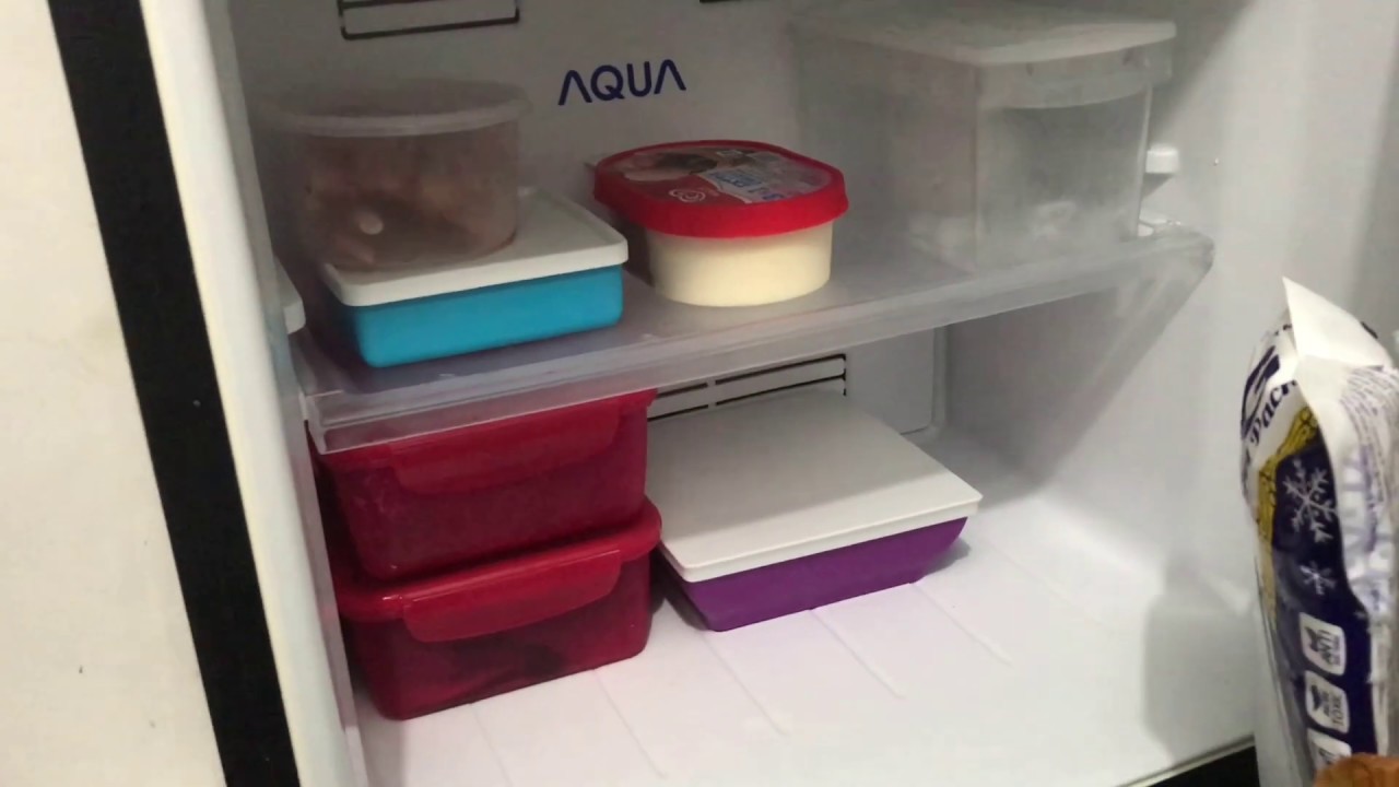 CLEANING ROUTINE | BERSIH BERSIH KULKAS - YouTube