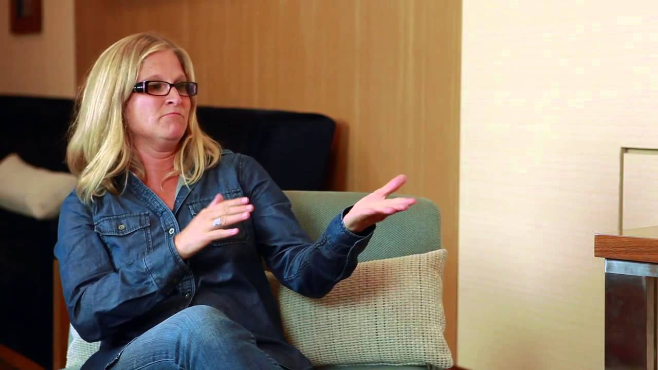 Interview | 2013 RID Conference Keynote Speaker Flavia Fleischer - YouTube
