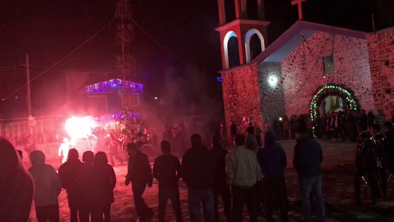 Torito en Atempa Calnali Hidalgo - YouTube