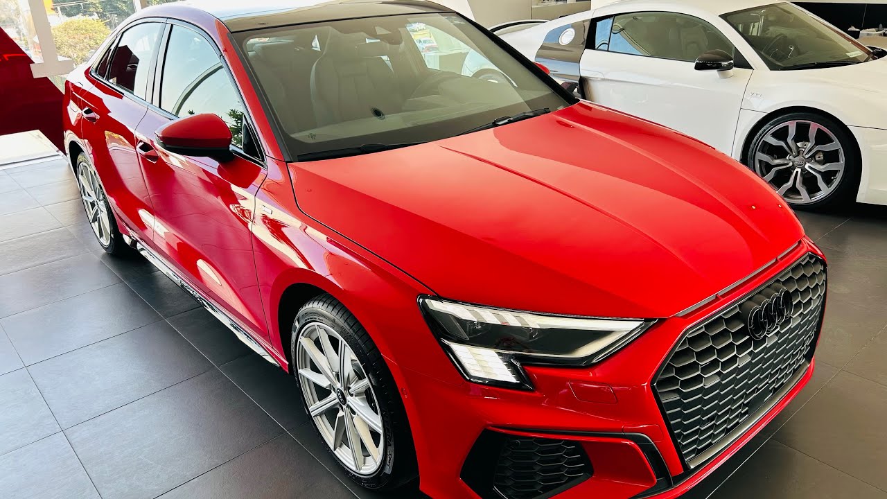 Nuevo Audi A3 SLINE 2024 con Aros Negros* | Rojo Tango con techo ...