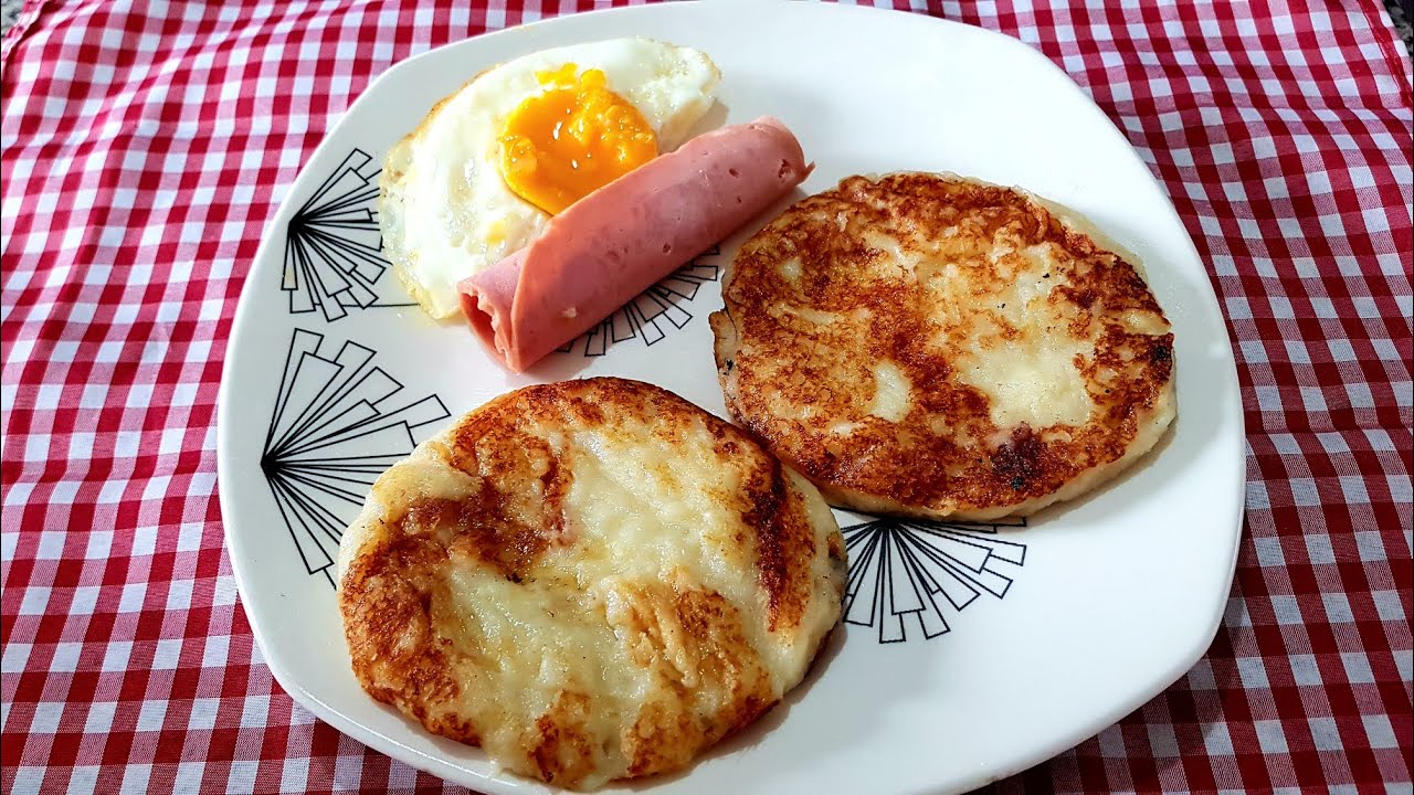 Arepas de Papa rellenas de queso para un desayuno delicioso y diferente ...