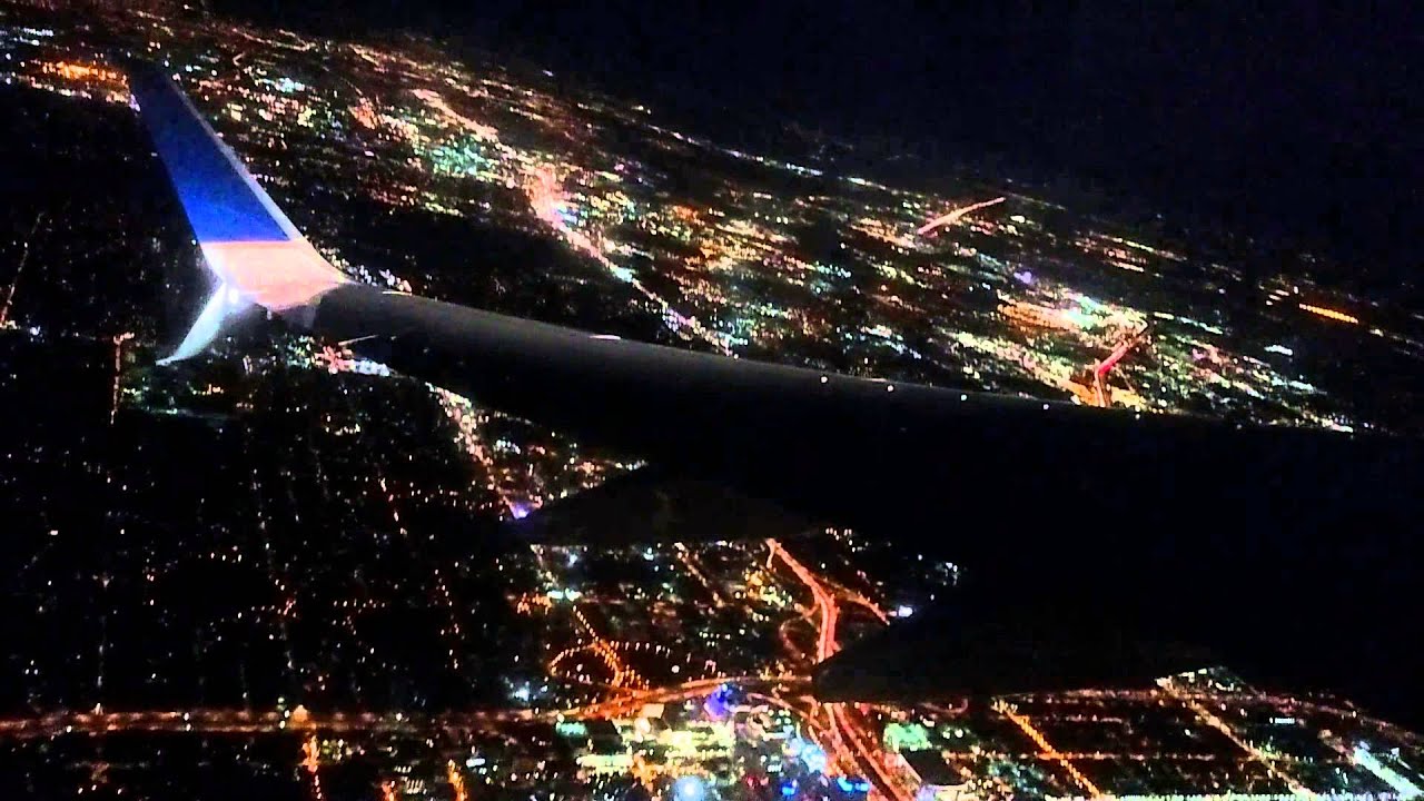 Boeing 737-900 NG night takeoff from Orlando International Airport ...