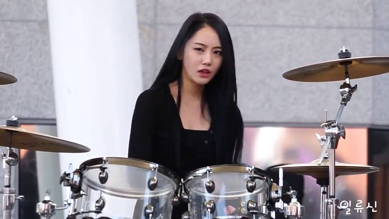 Hot Girl - Hot Girl Korean Drummer - Girl Drummer Korea - YouTube