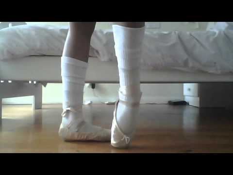 ballet pointe work - YouTube