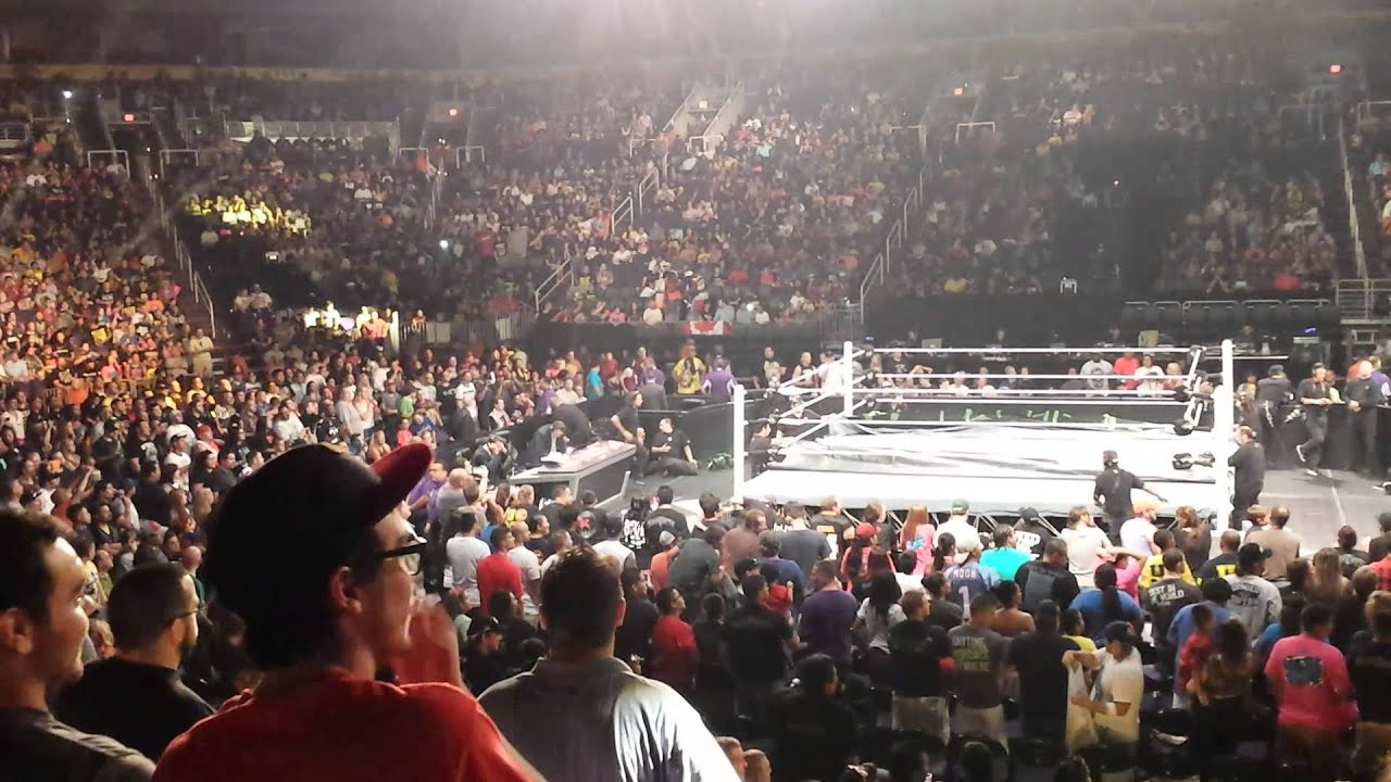 WWE Raw Commentators' entrance - YouTube