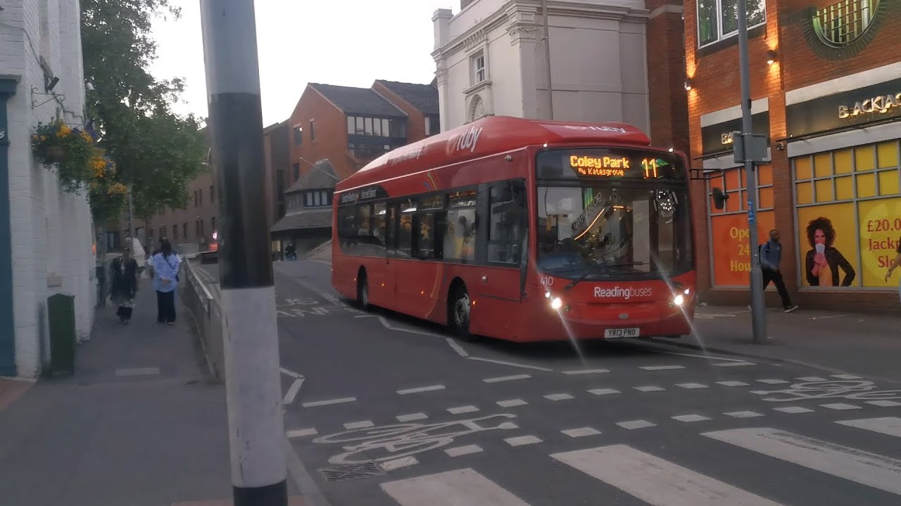 Reading Buses Enviro300 410 YR13 PNO Ruby 11 - YouTube