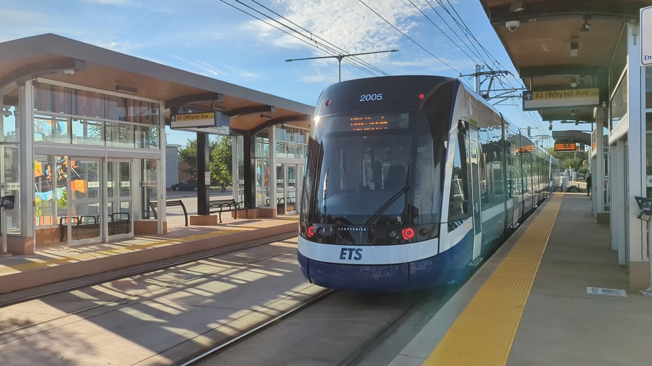 ETS LRT Bombardier Cars #2021 #2005 (Valley Line) Southbound - YouTube