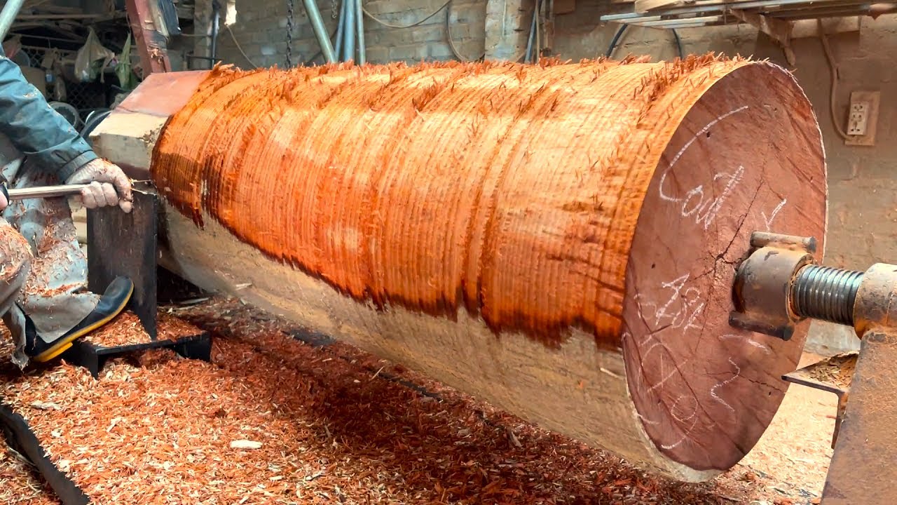 Highly Skilled Wood Turners Create Water Hyacinths From Large Tree ...