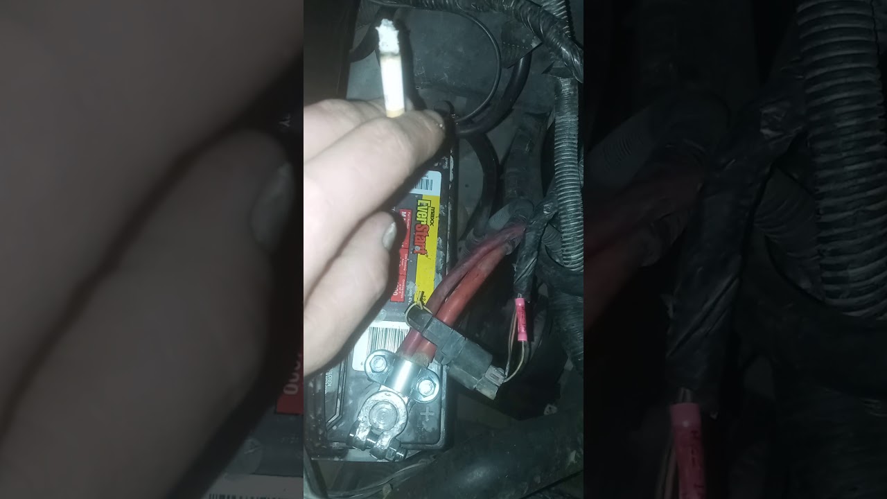 08 Chevy impala 3.5 v6 bad terminal connections not a bad alternator # ...