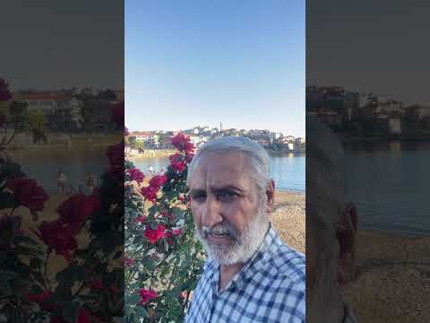Güllere Vurgunum Güllere Sevdâlı Bana Güller Derin Kırmızı Güller Verin Okuyan:Doç.Dr.Erdoğan KÖYCÜ