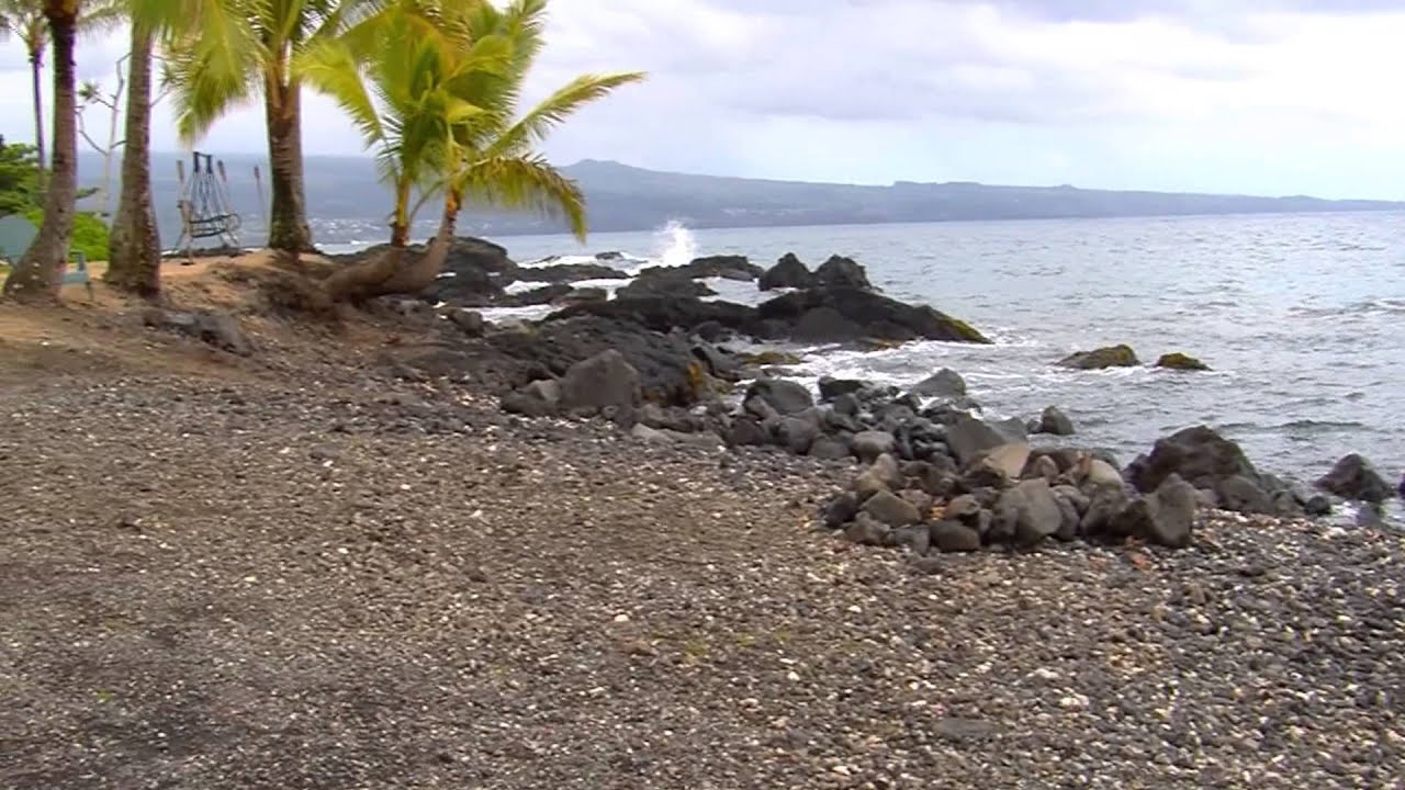 Keaukaha Beach Park, Hawaii: Kids Cove - YouTube