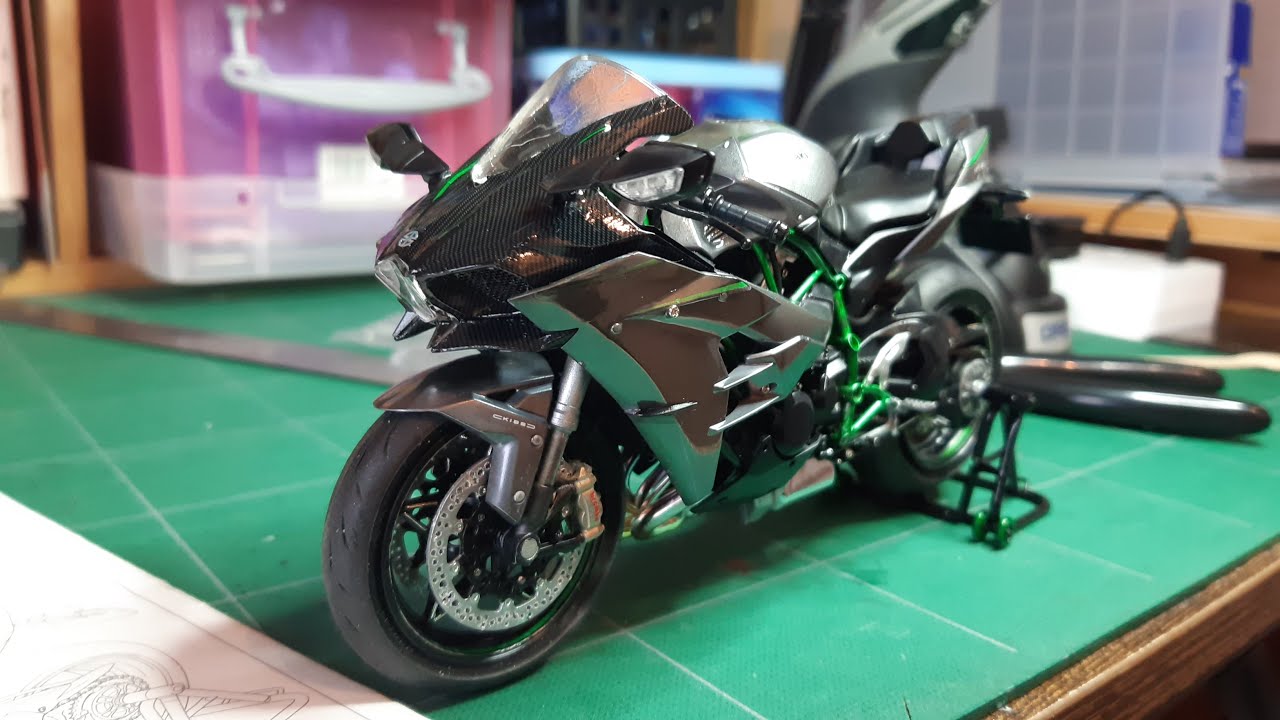 Tamiya Kawasaki Ninja H2 Carbon 12/12 scale model #shorts - YouTube