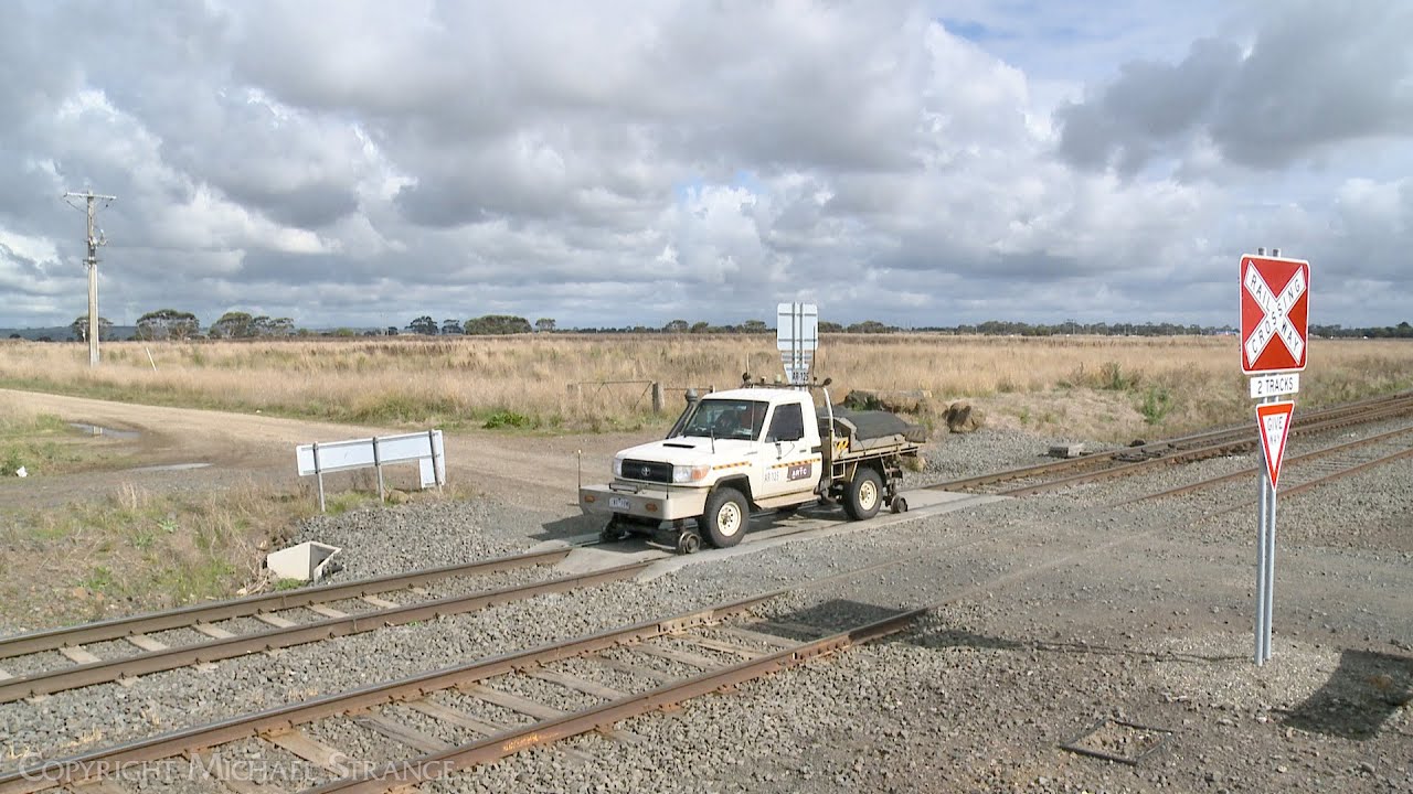 ARTC Hi-Rail Toyota Landcruiser Utility Vehicle (4/5/2022) - PoathTV ...