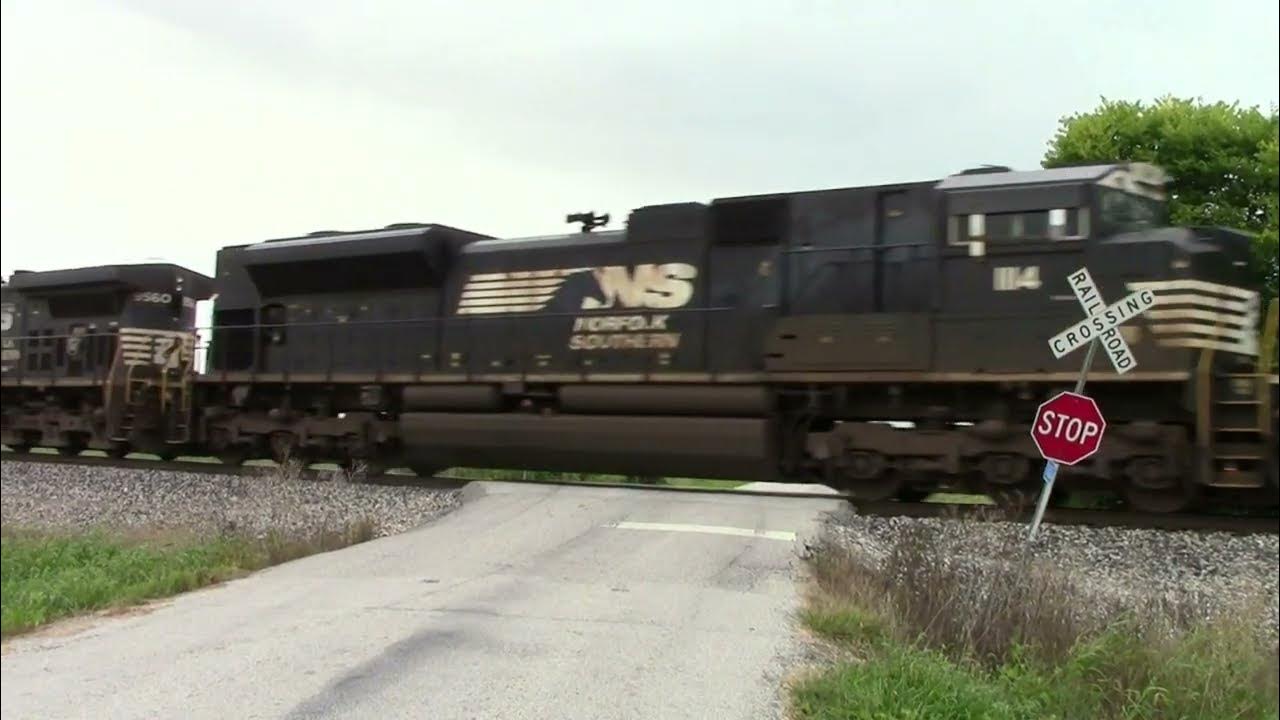 County Road 1075 East Railroad Crossing - NS 50G w/ NS 4440, NS 1114, and NS 9560 near Mulberry ...